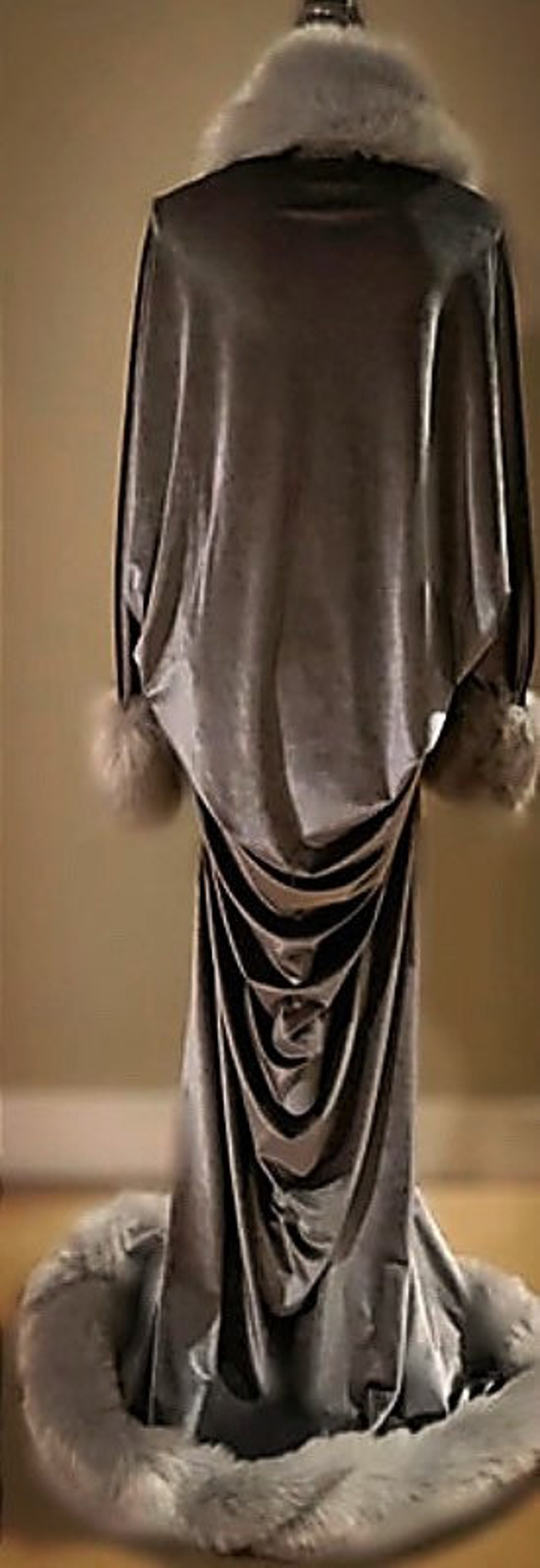 Silver Velvet-robe/evening Coat-old Hollywood Glamour - Etsy