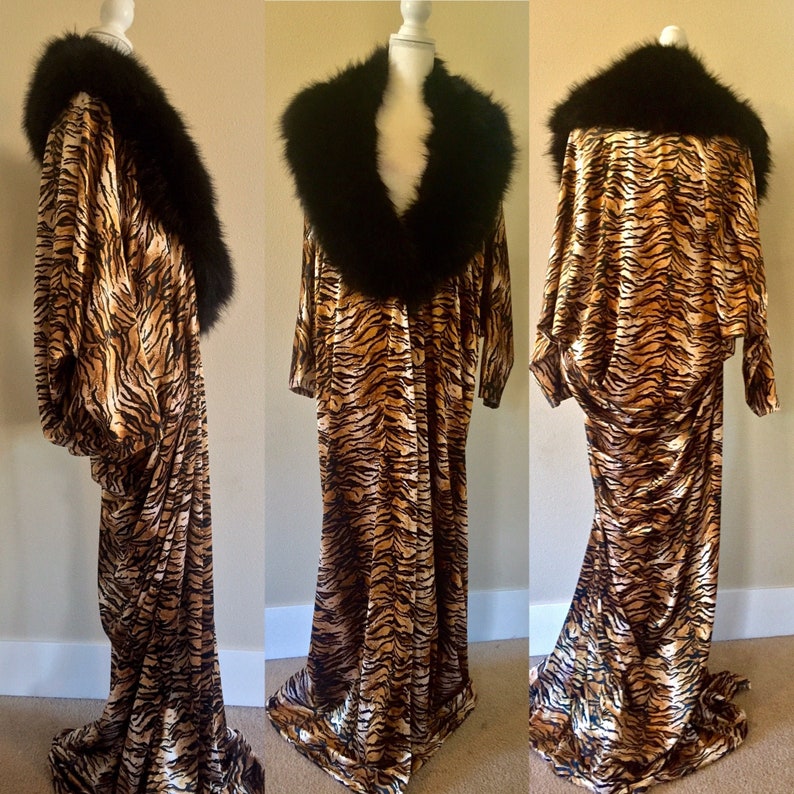 Tiger Print Velvet robe with luscious black faux fur collar | Etsy