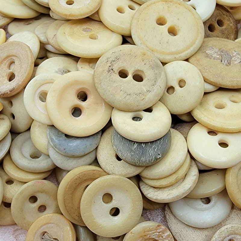 Vintage Buttons - Etsy