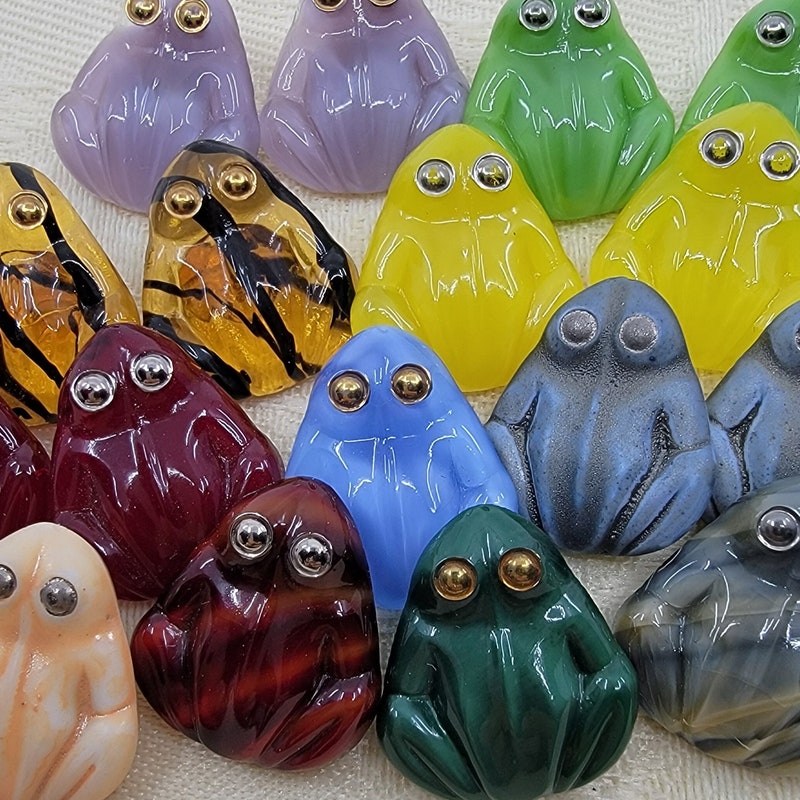 Frog Button - Etsy