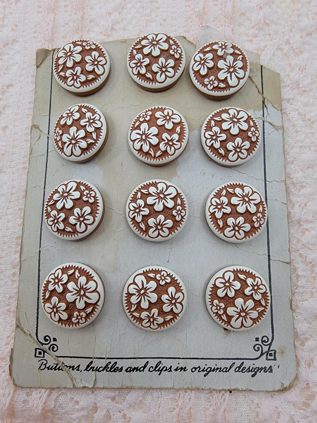 Vintage Brown and White Floral Design Buffed Celluloid Buttons With ...