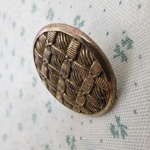 Vintage Antique Benedict and Burnham Basketweave Lattice Pattern Gilt ...