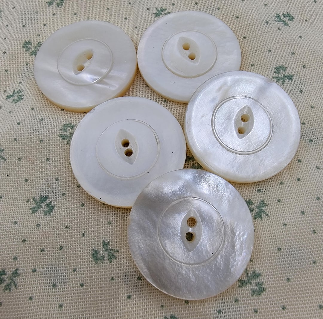 Vintage White Mother of Pearl Shell Sew Thru Buttons - Set of 5 - Etsy
