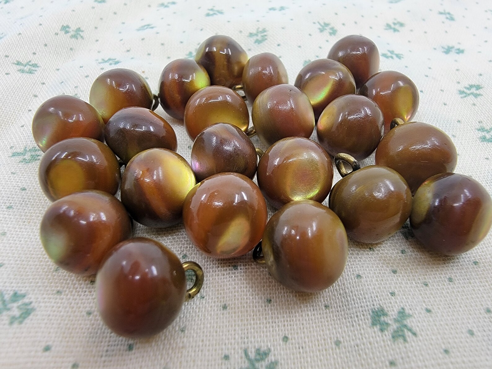 Vintage Small Dyed Brown Shell Ball Buttons With Brass Loop Shanks ...