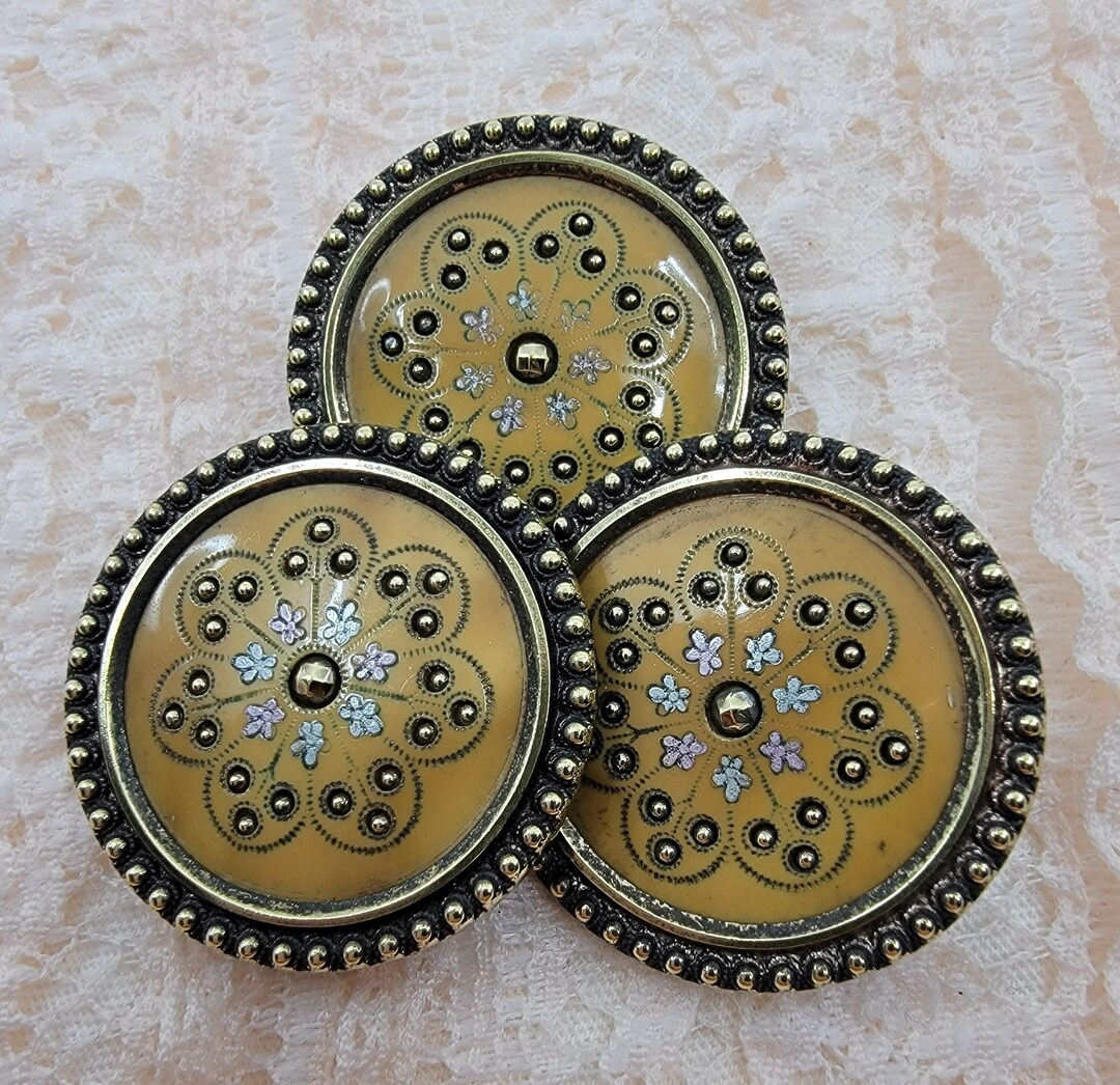 Vintage Celluloid Ivoroid and Brass Floral Design Buttons With Brass ...