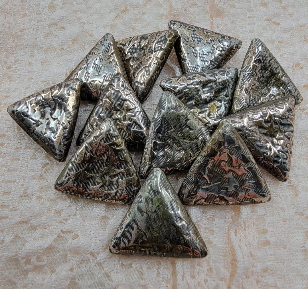 Vintage Antique Wallpaper Design Triangle Shape Metal Buttons - Set of ...
