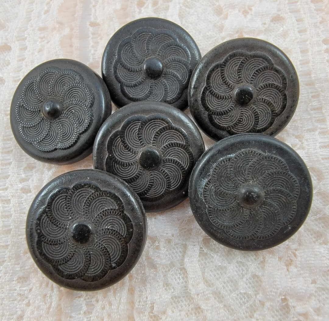 Vintage Antique NRC Goodyear Brown Rubber Floral Pinwheel Buttons Set ...
