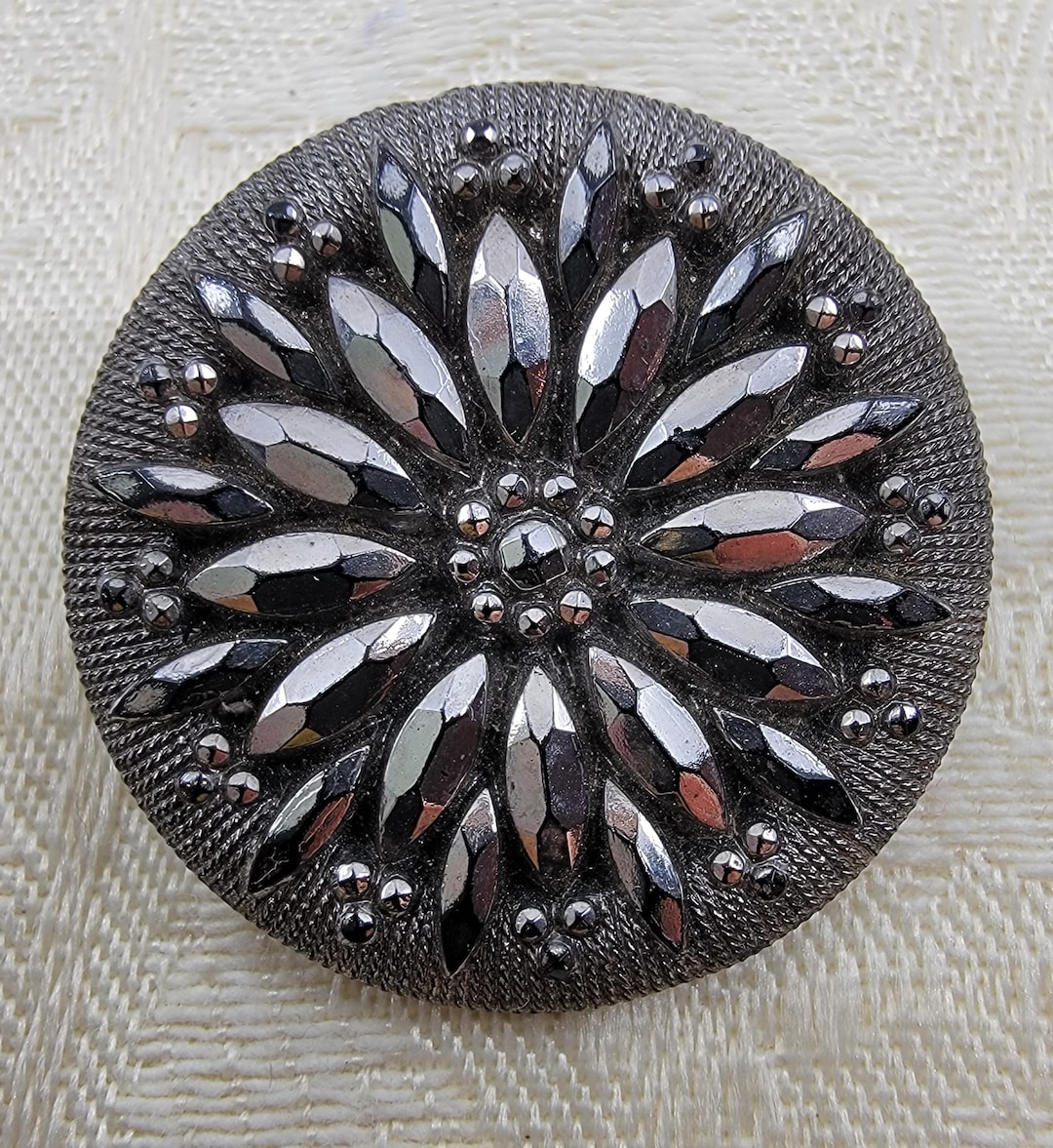 Vintage Finely Detailed Flower Design Silver Lustre Black Glass Button ...