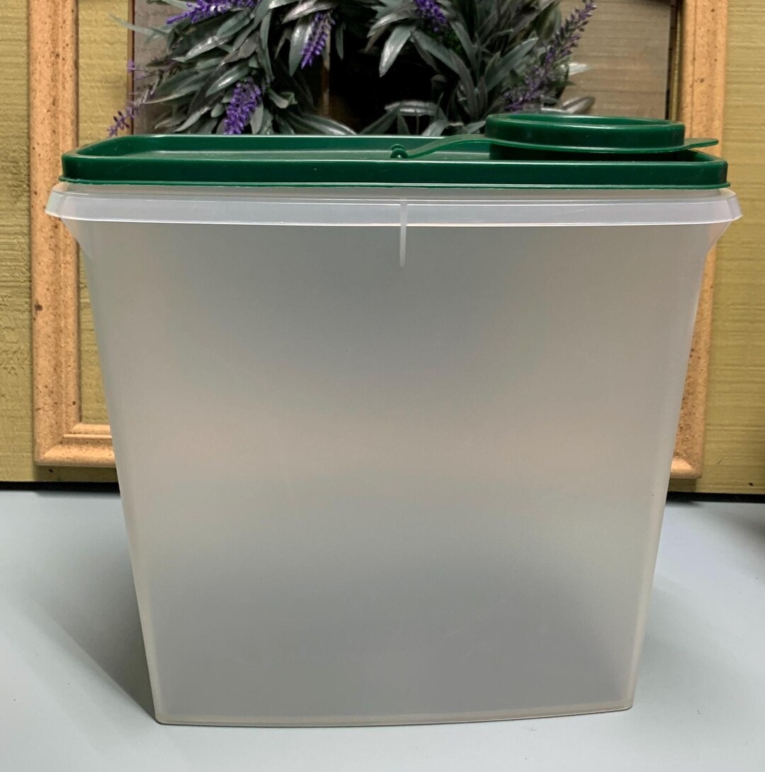 Tupperware Modular Mate Cereal Keeper Bottom #469-14 Green Lid #471-11 ...