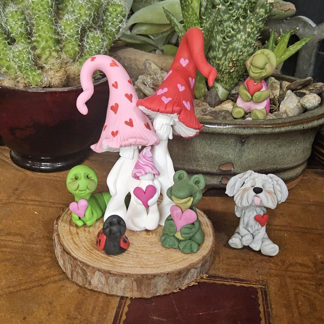 FIMO Clay Valentine's Day Mushroom Gnomes: Whimsical Family Gift - Etsy