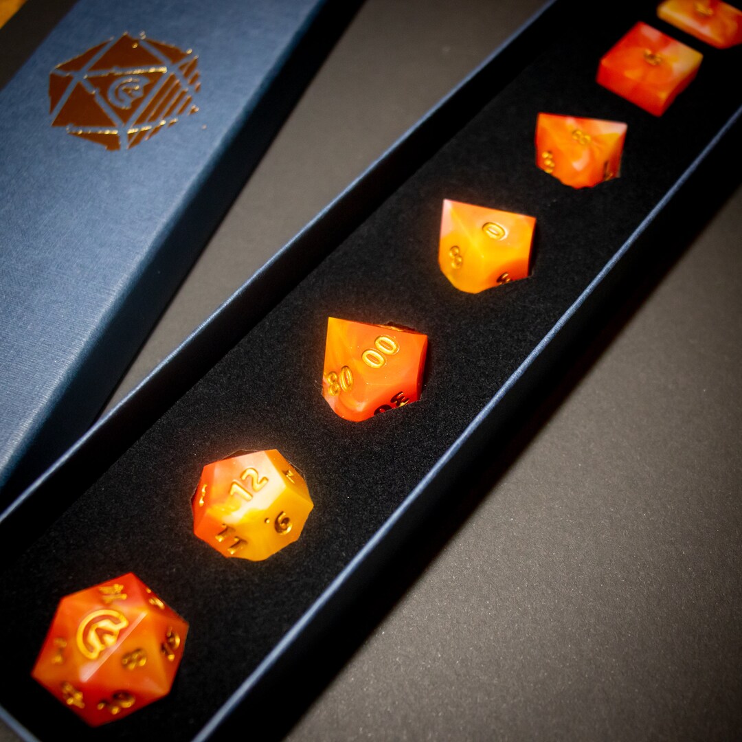 Flaming Heart TTRPG Dice Set for Dungeons and Dragons - Etsy