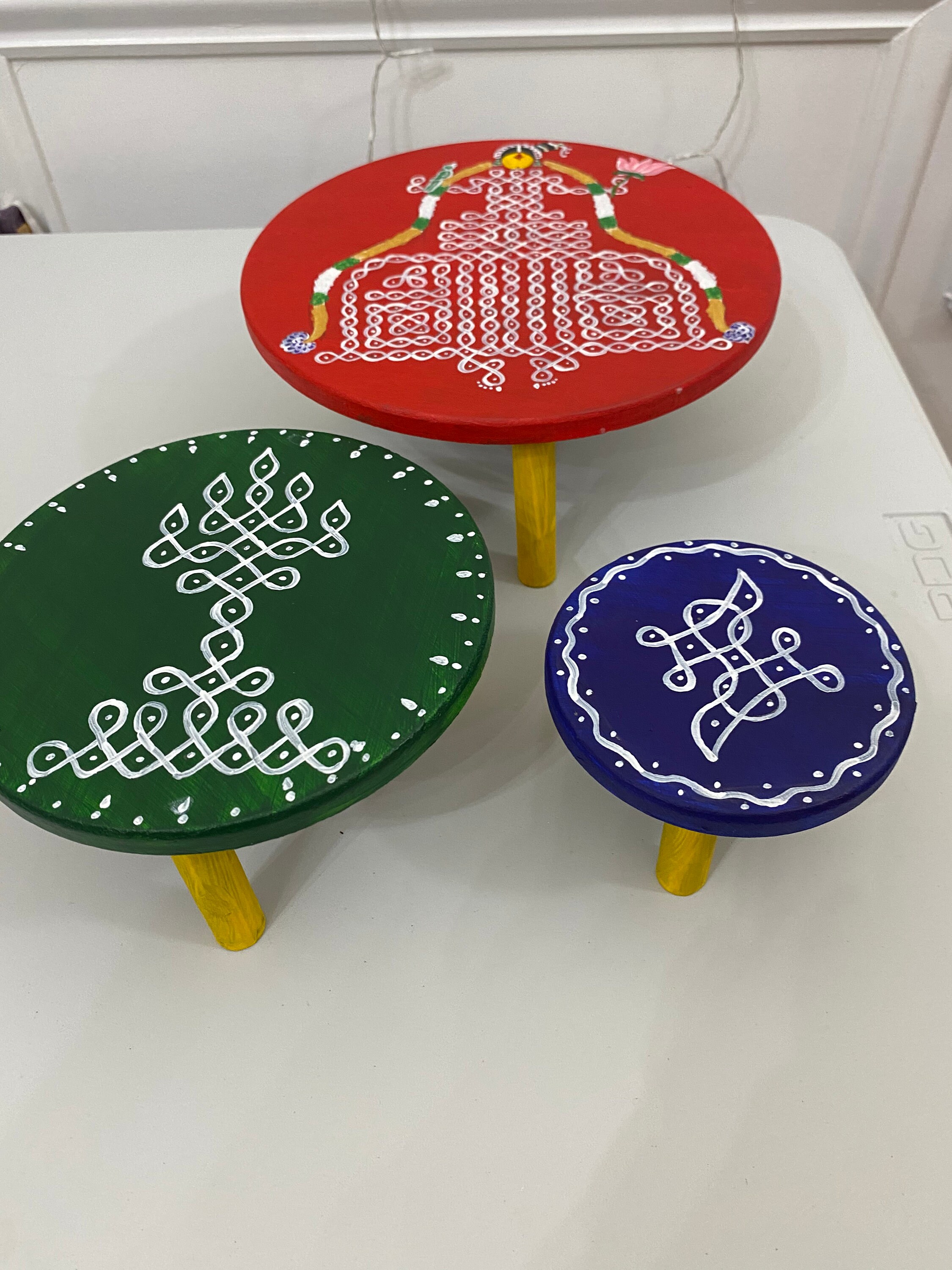 Hand Painted Puja Manai kolam Design Set of 3. - Etsy