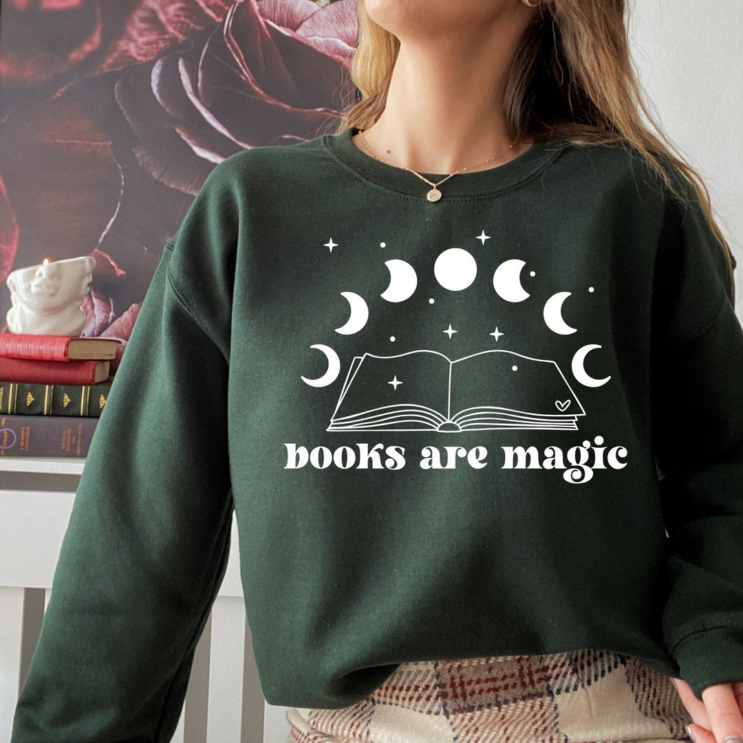 Books Are Magic Sweatshirt Women's Graphic Crewneck Sweater Book Lover ...