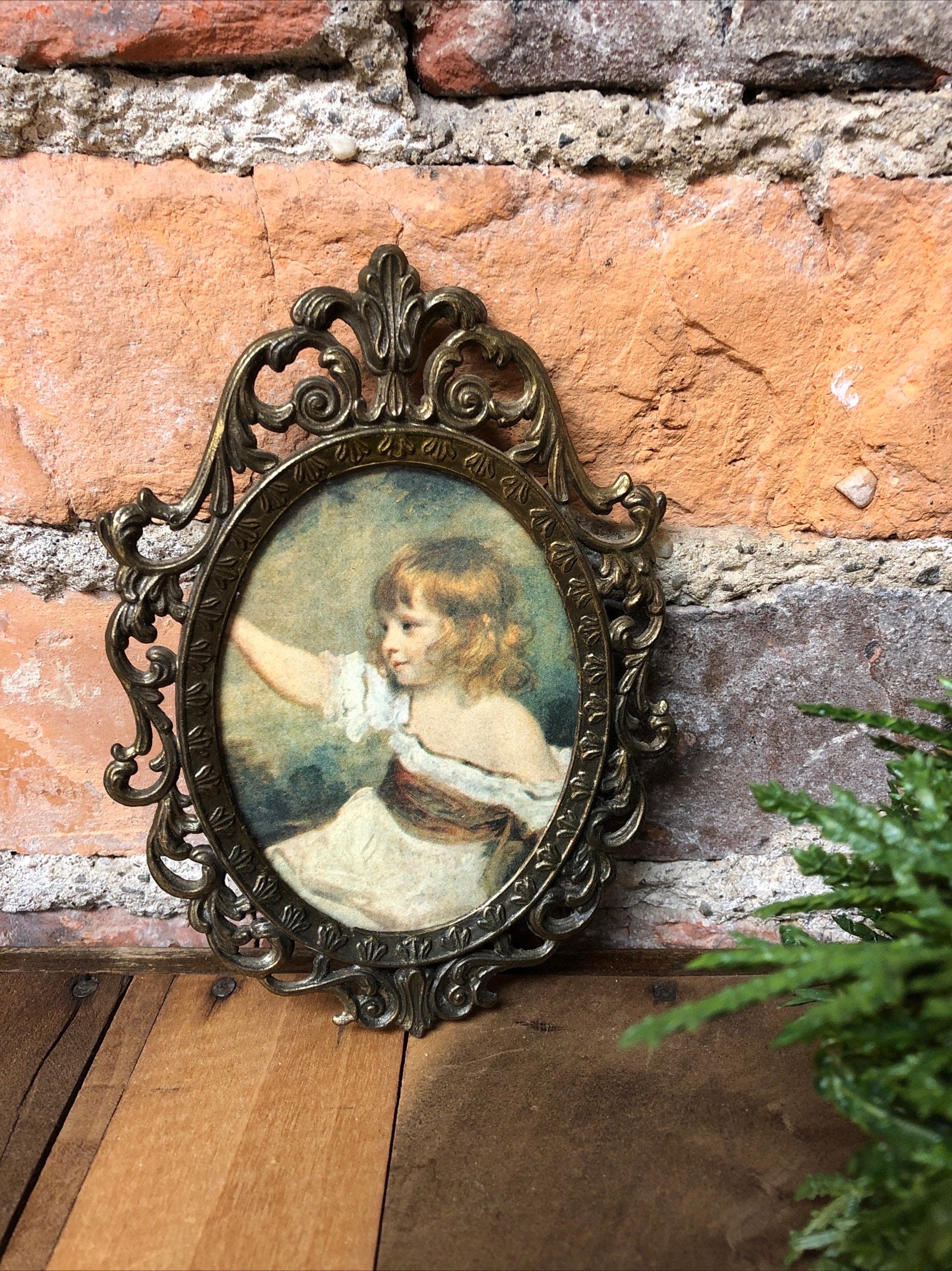 Vintage Italy Metal Oval Wall Frame Master Hare Print Sir - Etsy