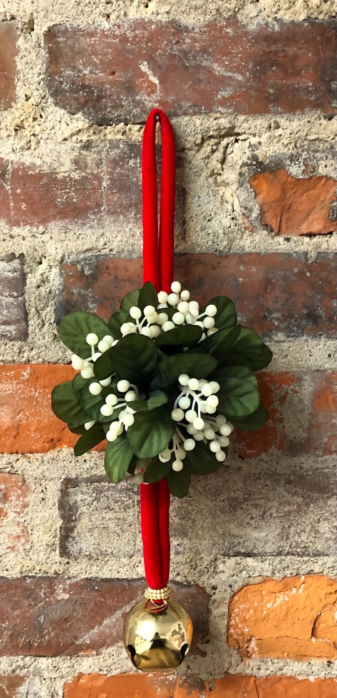 Vintage Mistletoe Cluster Christmas Decor Velvet Hanger Door Bell ...