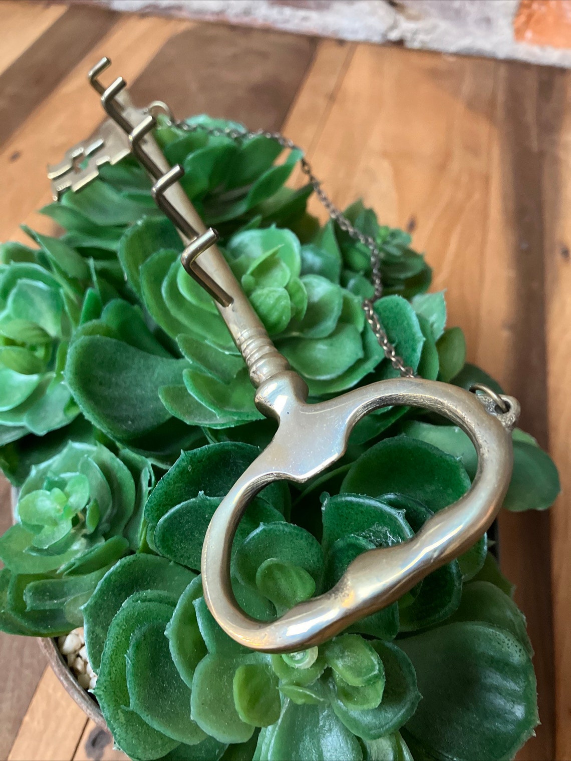 Vintage Key Holder Brass Metal Wall Rack 5 Hooks W/chain - Etsy