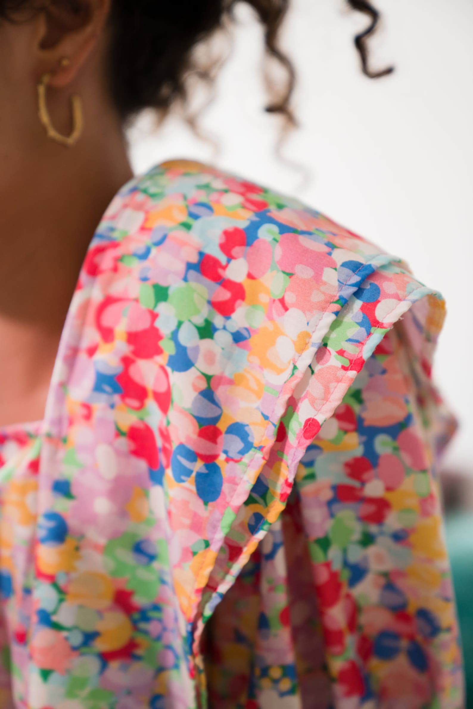 DAISY. Sewing Pattern, Puffed Sleeve Blouse and Ruffles - Intermediate ...