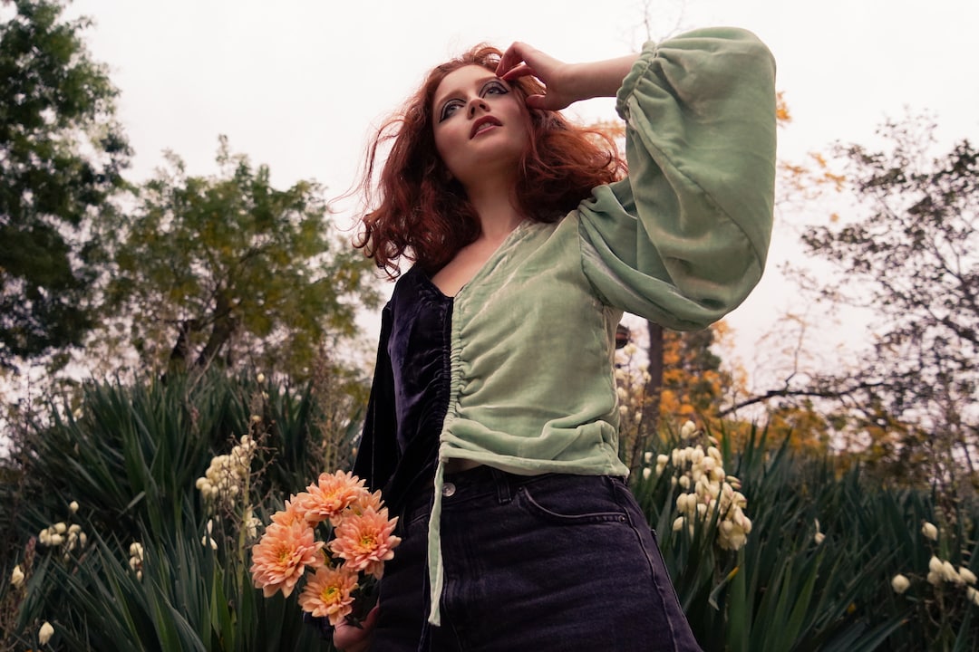 ANGELIQUE. Sewing Pattern, Blouse With a Central Link and Smock Sleeves ...