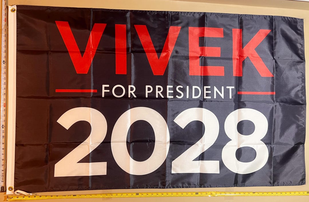 Vivek Rumaswamy 2028 Flag FREE SHIPPING 5 Man Cave Beer Trump Tucker ...