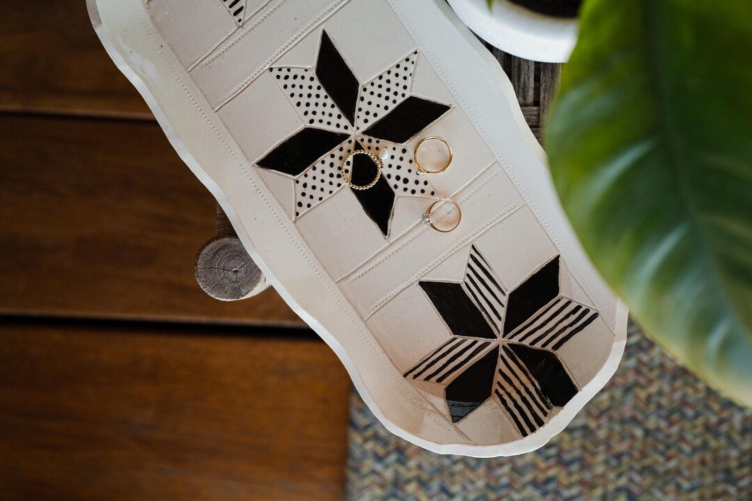 Decorative Quilt Tray, Quilt Pattern Ceramic Mug, Pottery, Handmade ...