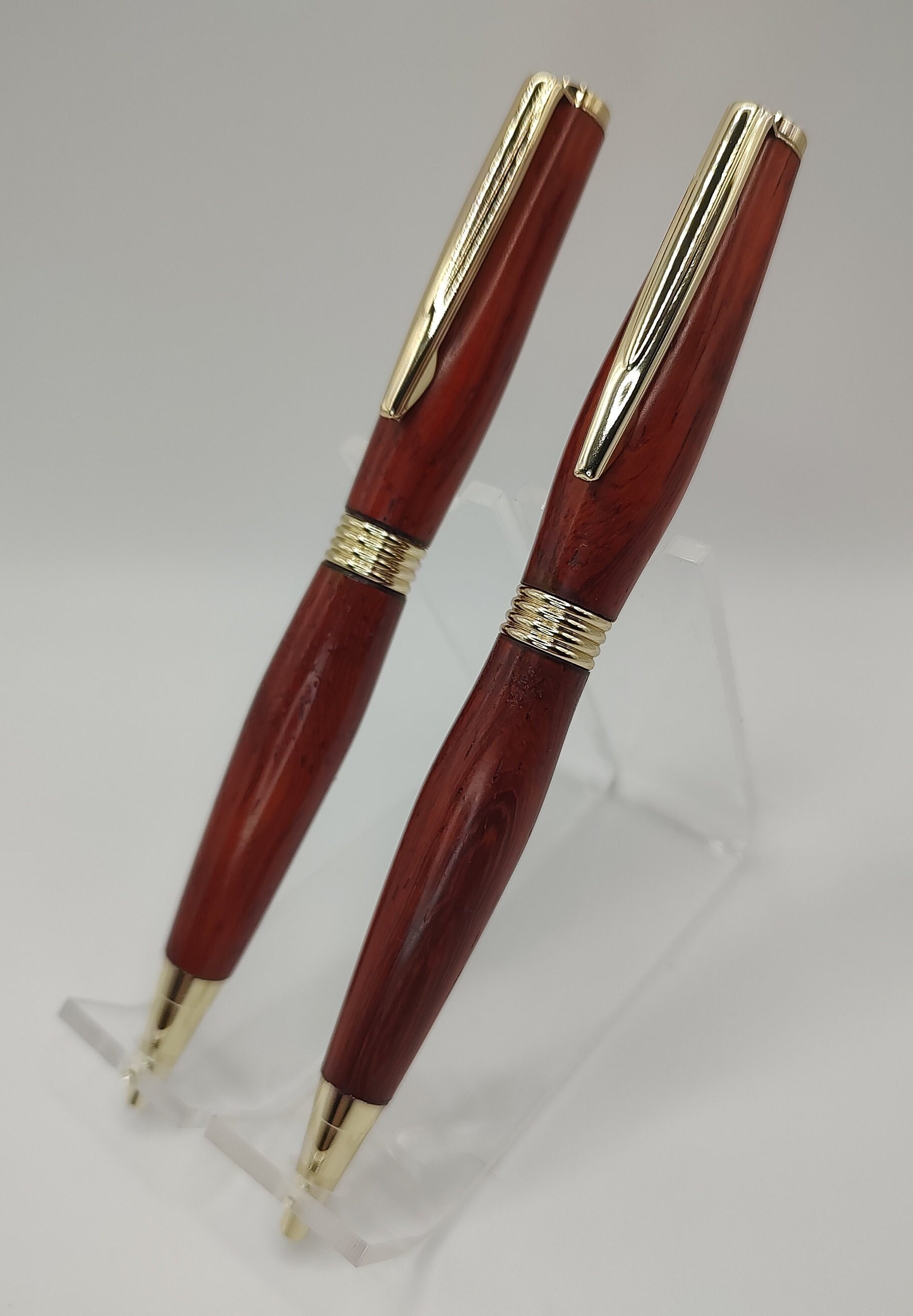 Gorgeous Red Heart Twist Pens With Gold Trim - Etsy