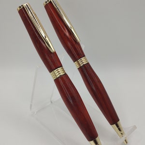 Gorgeous Red Heart Twist Pens With Gold Trim - Etsy