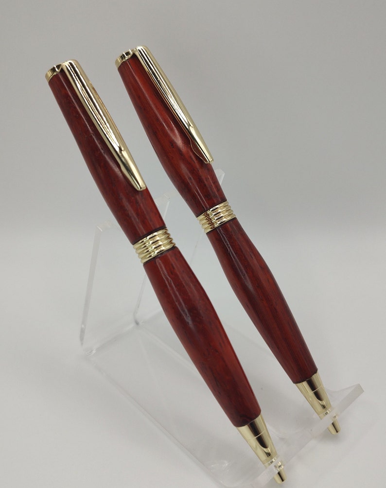 Gorgeous Red Heart Twist Pens With Gold Trim - Etsy