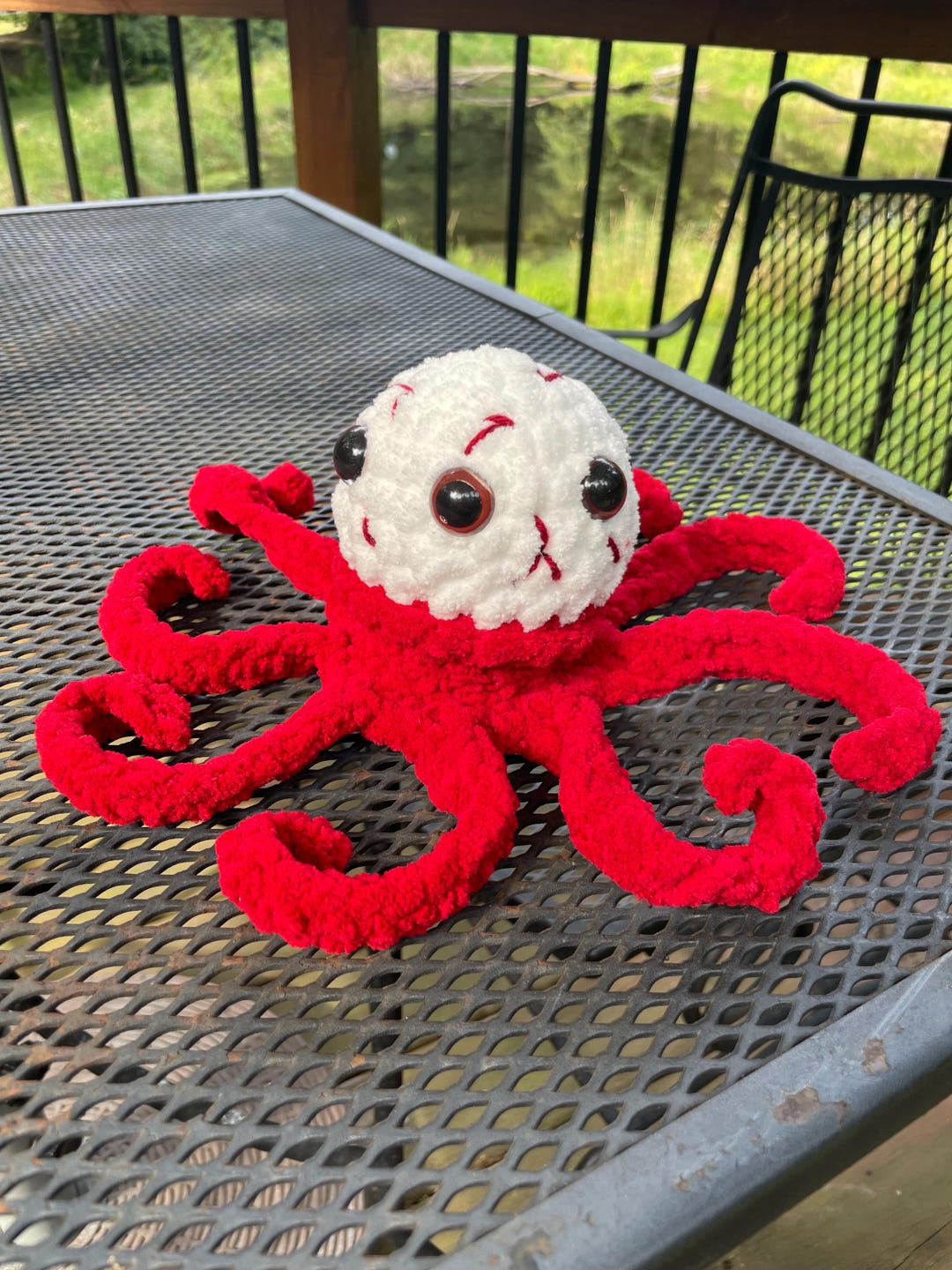 T. Ocellus Eyeball Creature Alien Earth Plushie - Etsy