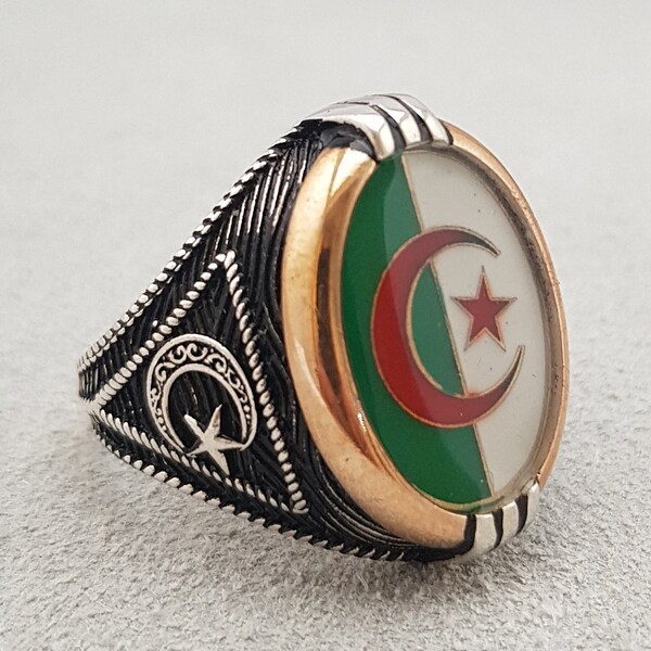 Flag Ring - Etsy