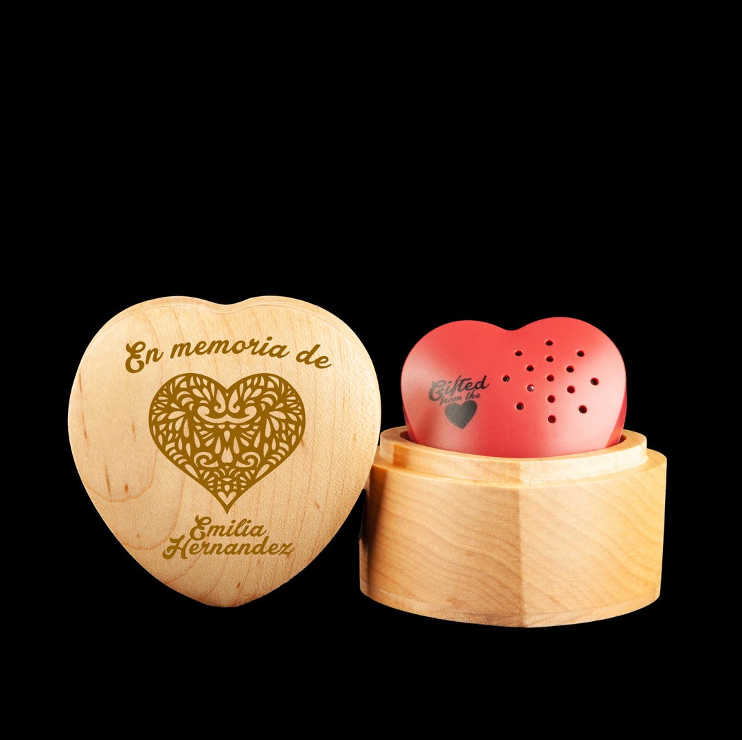 Spanish in Loving Memory | Heart Shaped Wooden Box With Voice Recorder ...