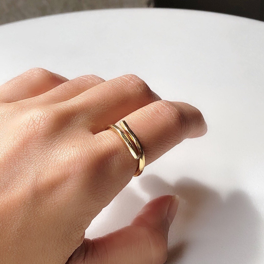 Gold Twisted Ring With Crystal Gold Rings for Women - Etsy