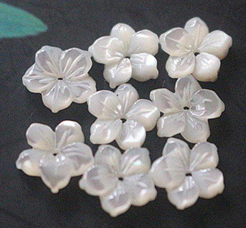100pcs of Natural MOP Shell Flower Beads, White Shell, 6mm, 8mm, 10mm ...