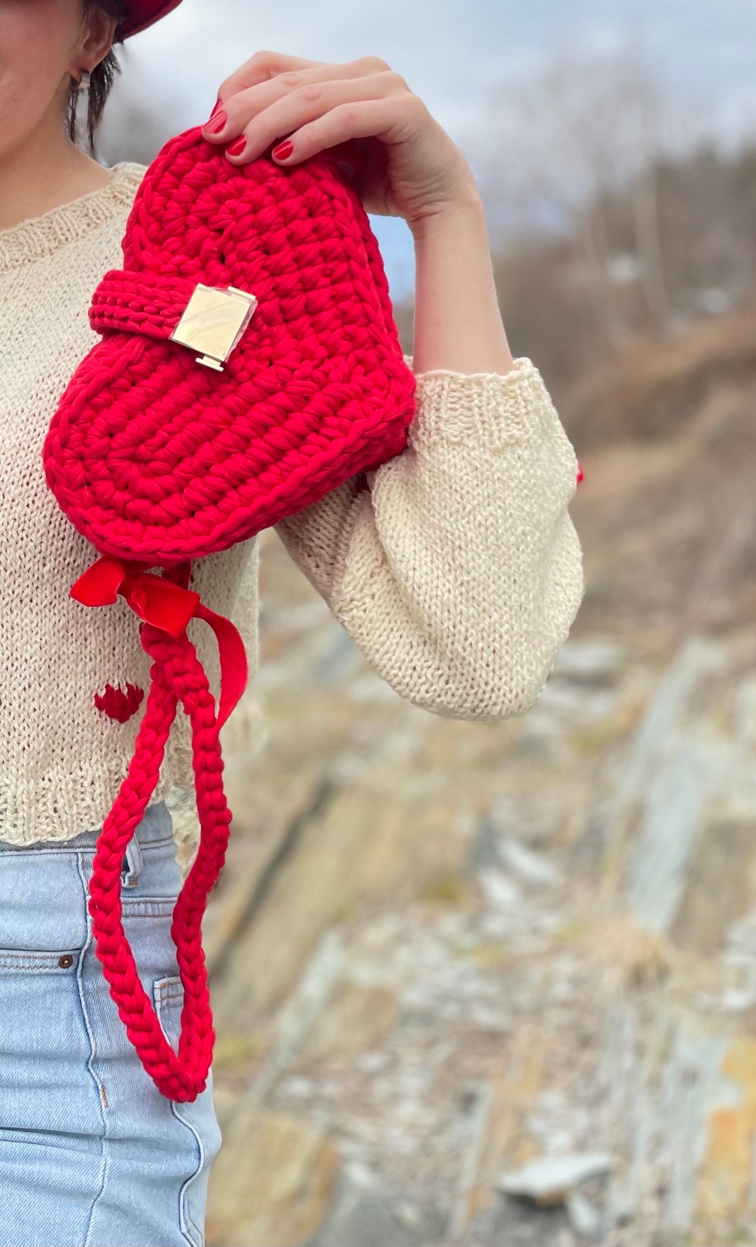 Red Woven Bag in the Shape of a Heart, Romantic Accessory, Cotton Bag ...
