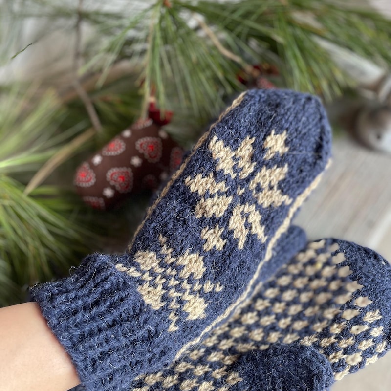 Nordic Mittens - Etsy