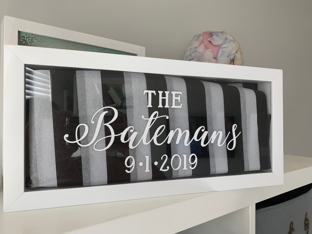 Name Shadow Box Custom Wedding Date Gift - Etsy