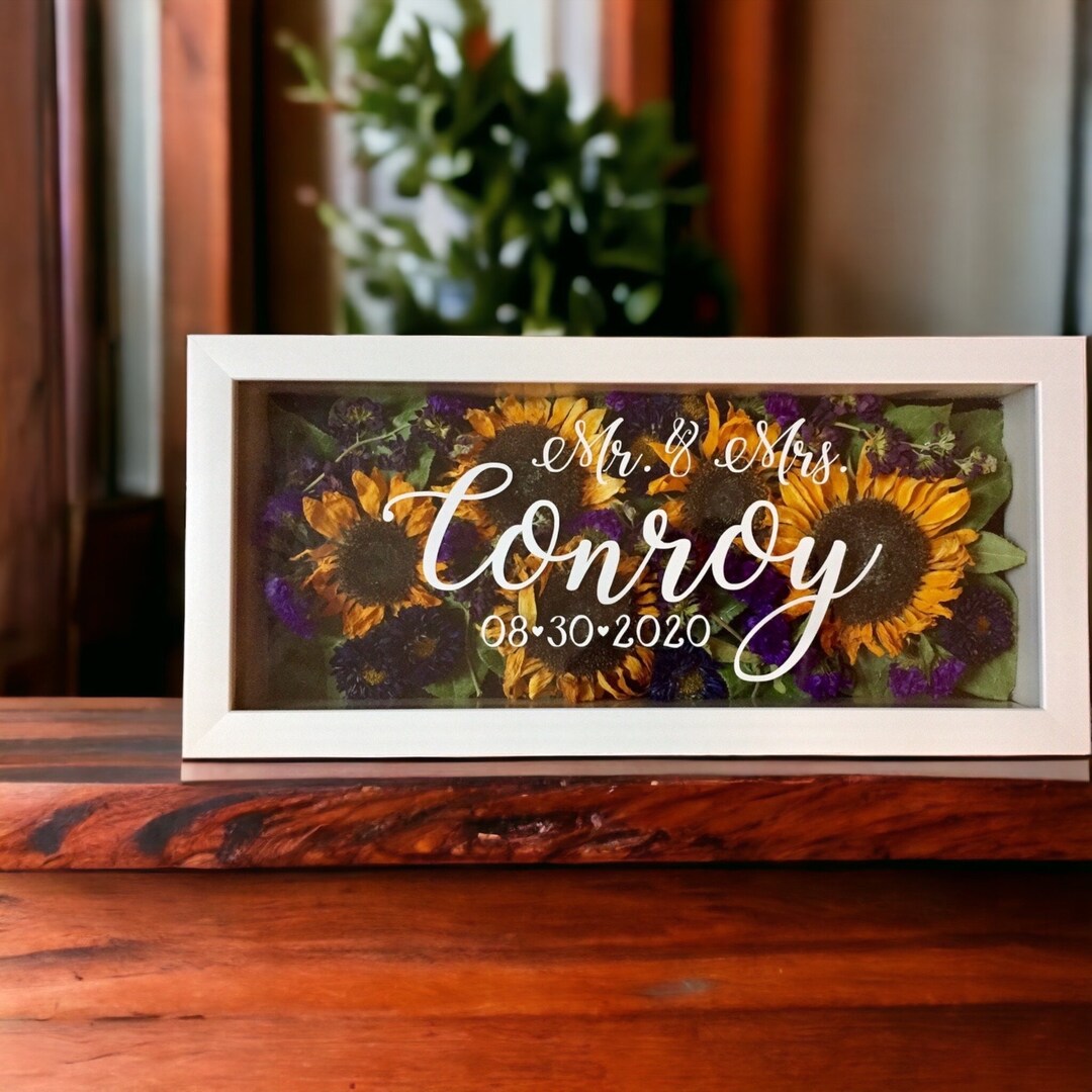 Mr and Mrs Shadow Box Customized Wedding Bouquet Box - Etsy