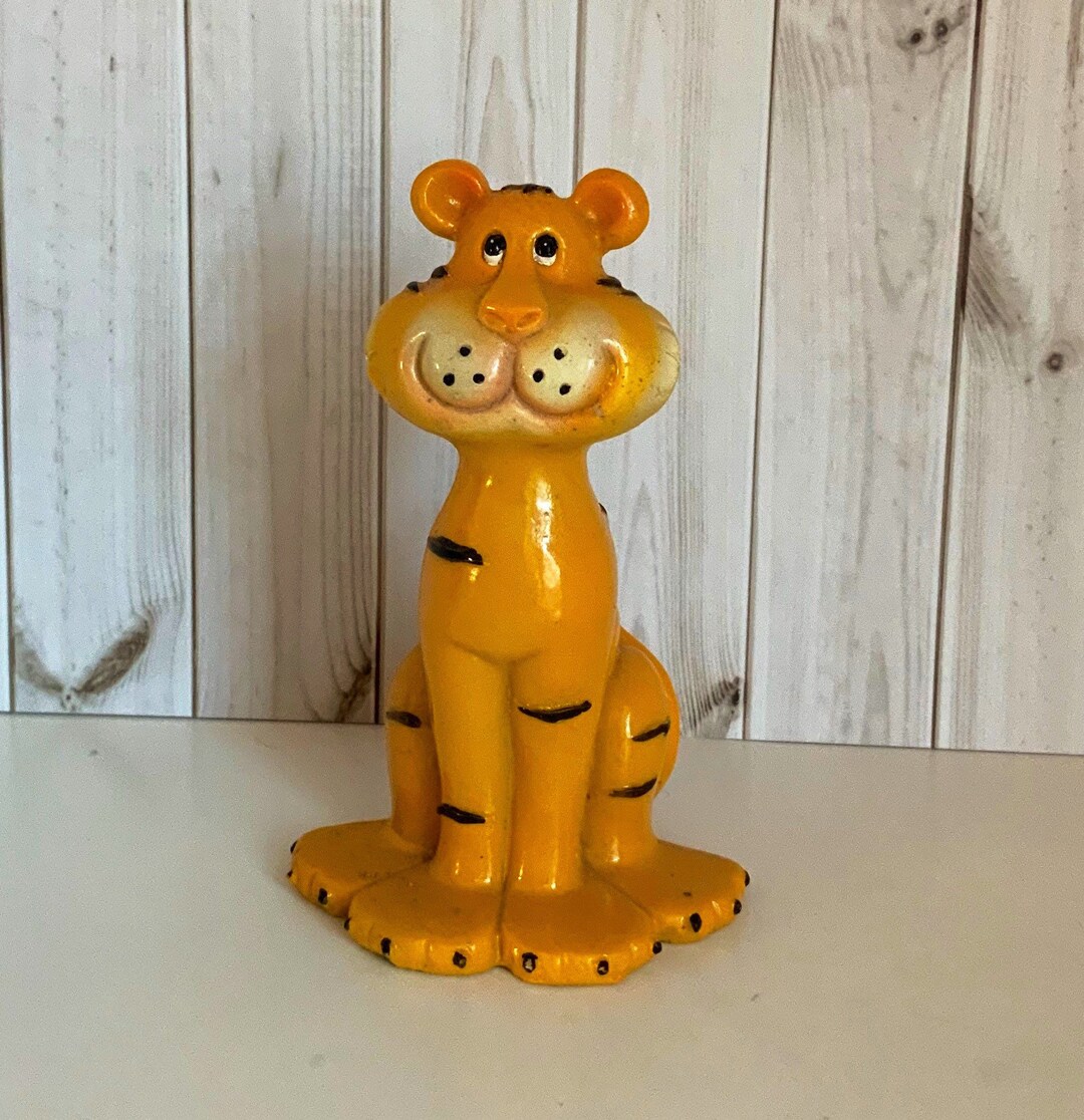 Vintage Chalkware Tiger, Chalk Ware, Tiger Figurine, Big Paws, Nursery ...