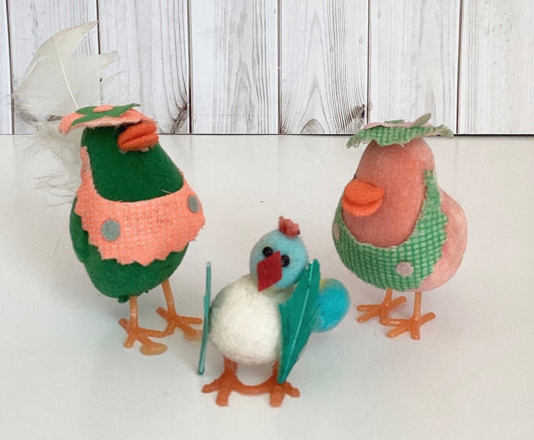 Vintage Flocked Birds, Flocked Chicks, Chenille, Feather Tails, Spun ...