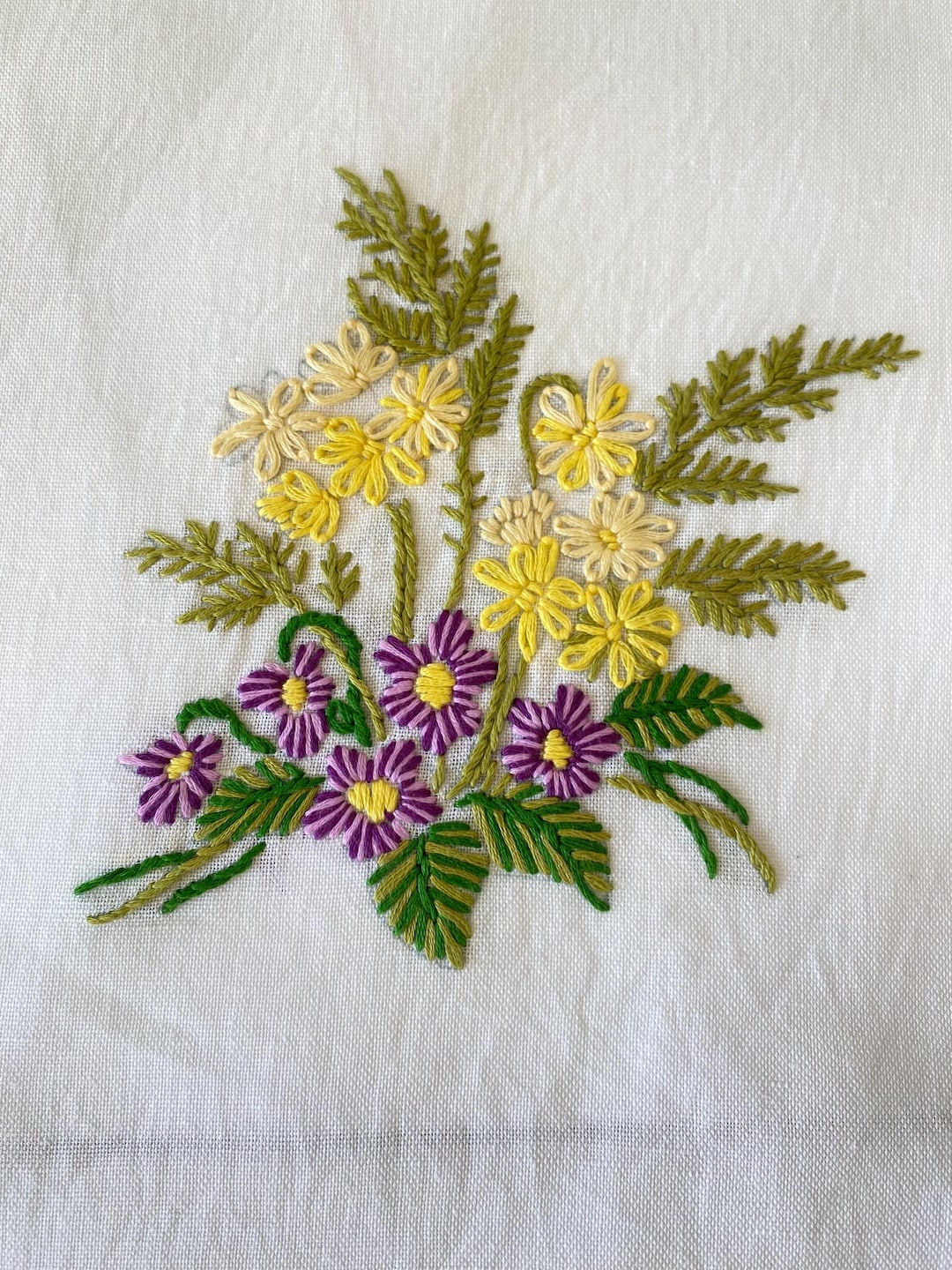Vintage Embroidered Floral Linen Tablecloth: Cottage Farmhouse Decor ...