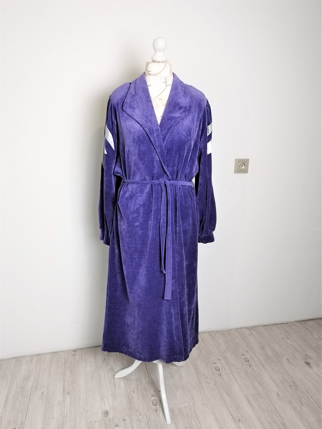 Vintage Purple Dressing Gown Housecoat Long Nightgown 80s Violet Maxi ...