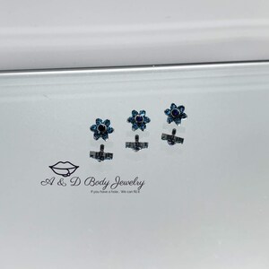 Cubic Zirconia Flower Dermal Anchor Top - 14 Gauge & 16 Gauge - Etsy