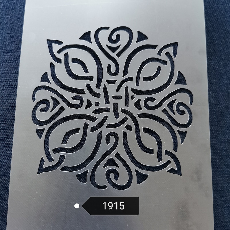 Celtic Stencil - Etsy