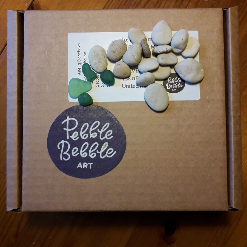 Family Birds on the Beach / Pebble Art Frame Picture Gift ...