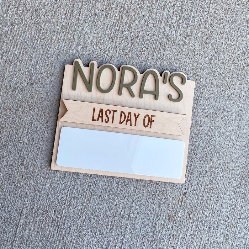 Back to School Sign | B2S Board | First Day of School Sign for Kids ...