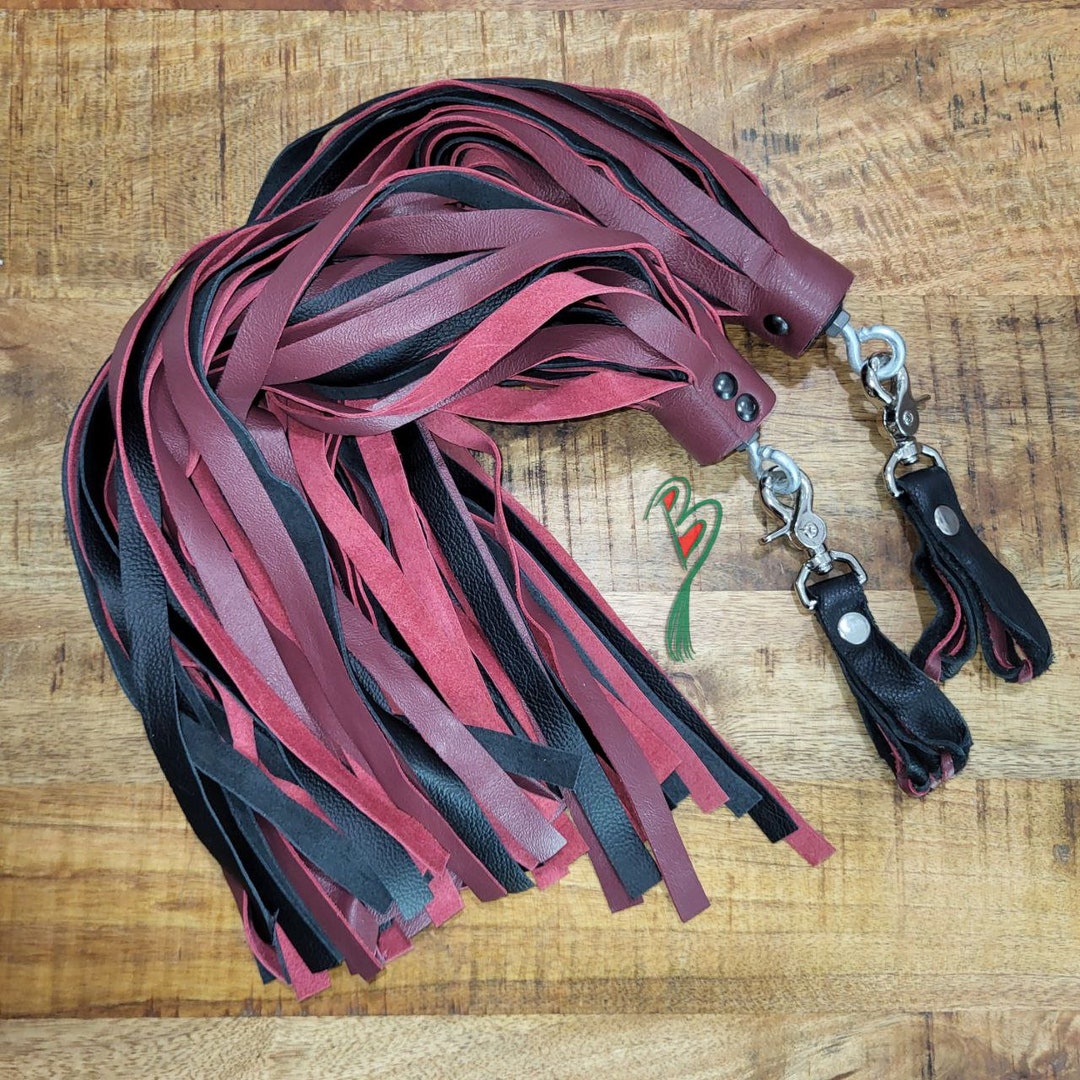 Leather Finger Loop Florentine Floggers - Red & Black - Etsy