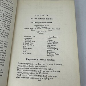 Rine's Cook Book and Kitchen Guide for the Busy Woman by Mabel Claire ...