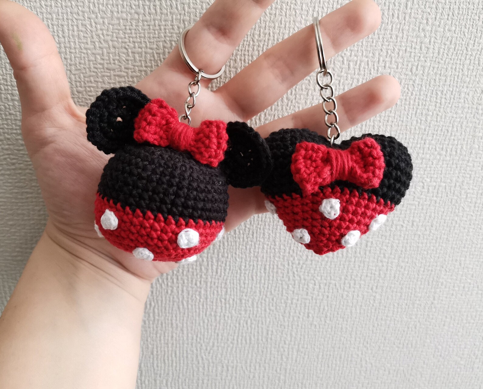 Minnie Mouse Keychains - Etsy