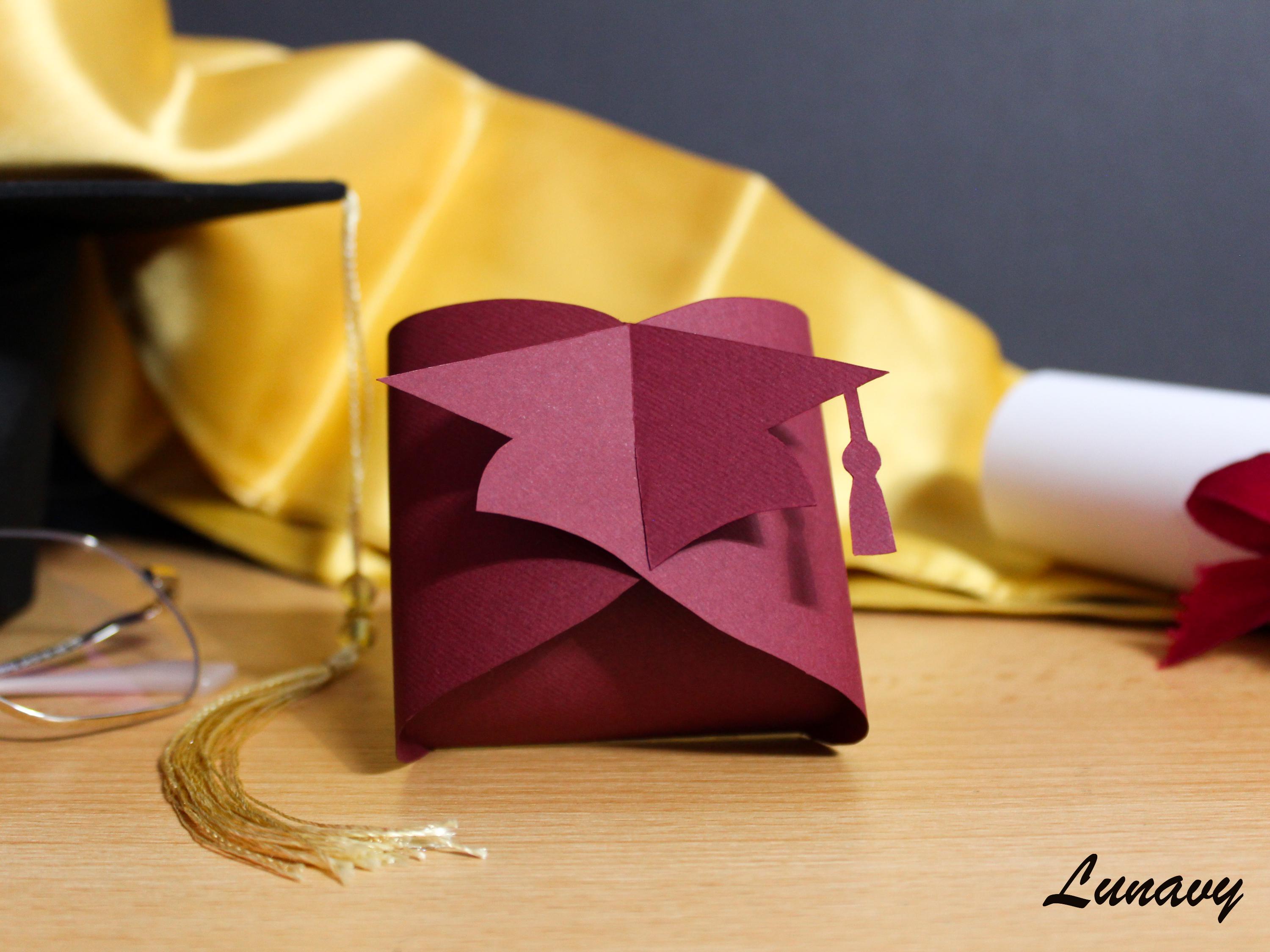 Graduation Cap Favor Box SVG Template: DIY Gift Box (cut File) - Etsy