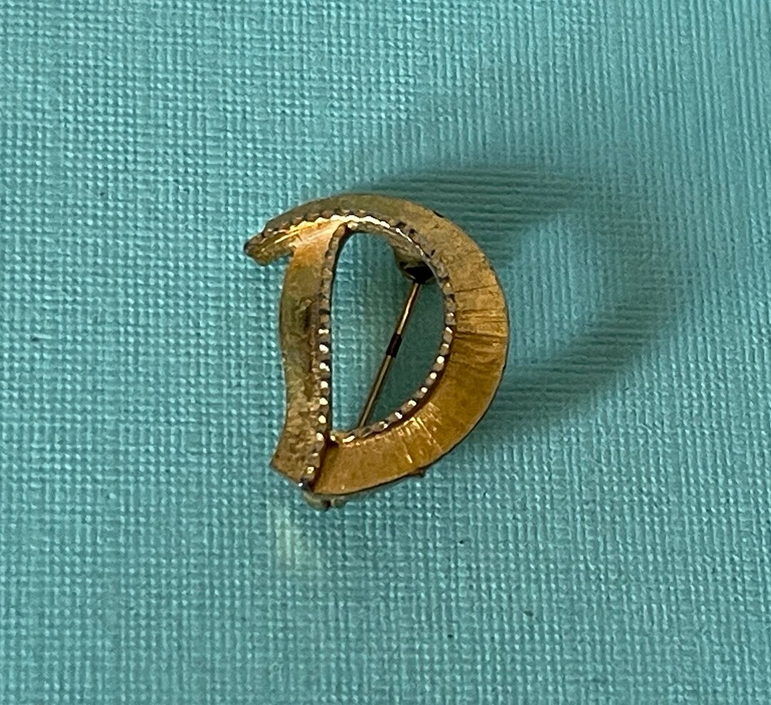 Vintage Letter D Brooch, Letter D Vintage , Letter D Jewelry, Gold ...