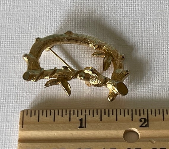 VIntage letter D brooch, signed Sarah, Sarah Coventry… - Gem